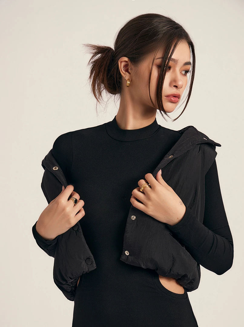 連帽無袖尼龍短外套 | CORBAN | CORBAN